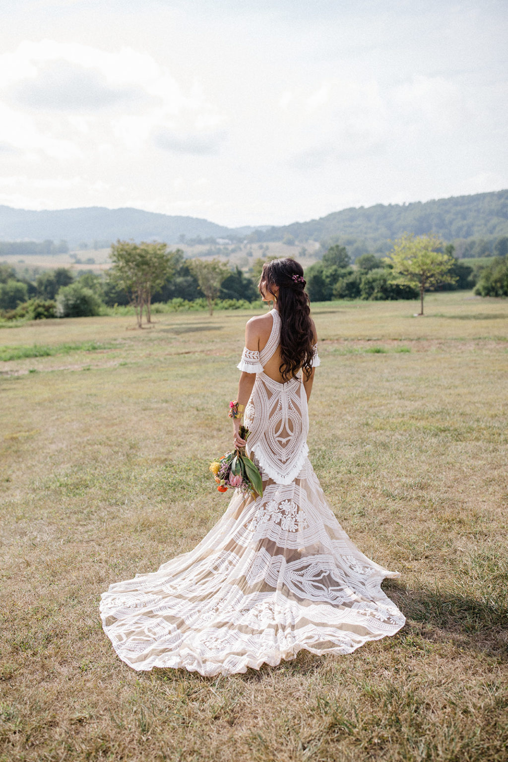 Sophisticated Boho Wedding at Pippin Hill Farm & Vineyards | Wedding ...