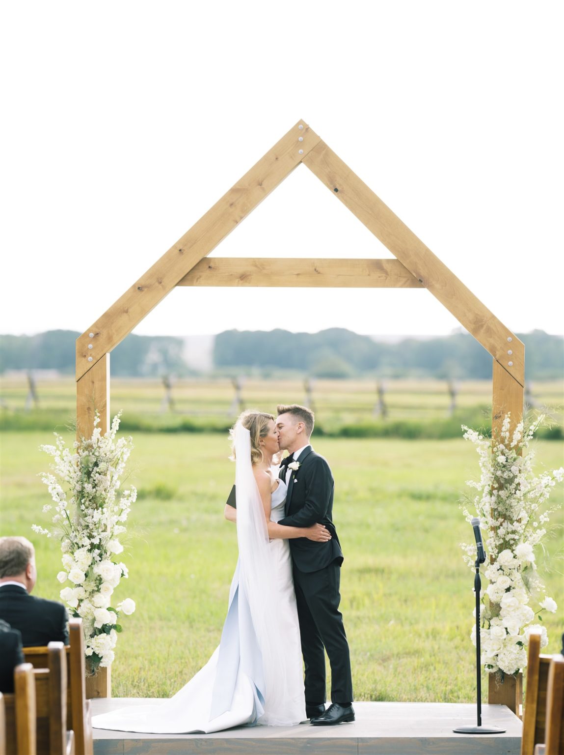 Wyoming Summer Wedding with a Ralph Lauren Twist | Wedding Recap ...