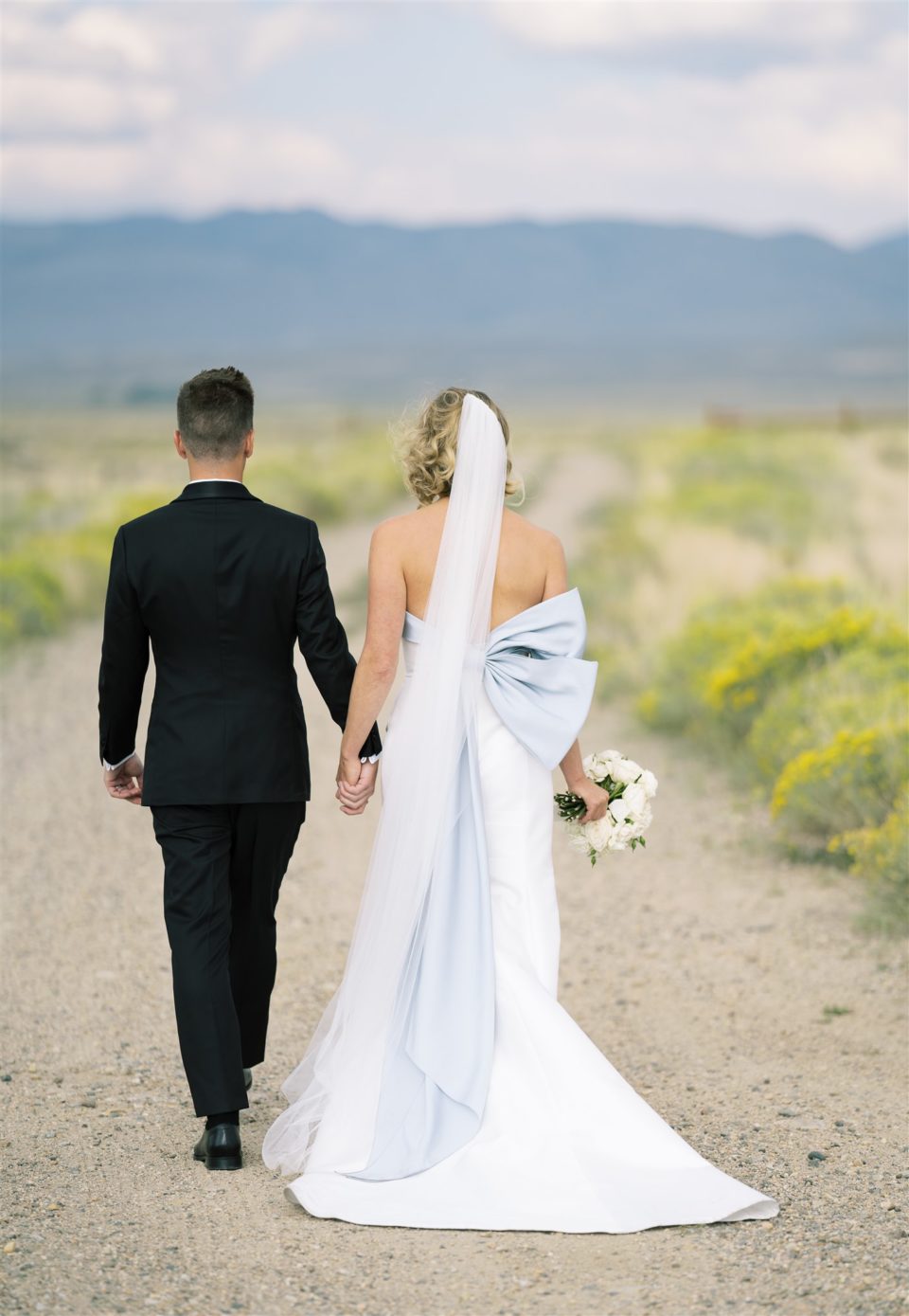 Wyoming Summer Wedding with a Ralph Lauren Twist | Wedding Recap ...