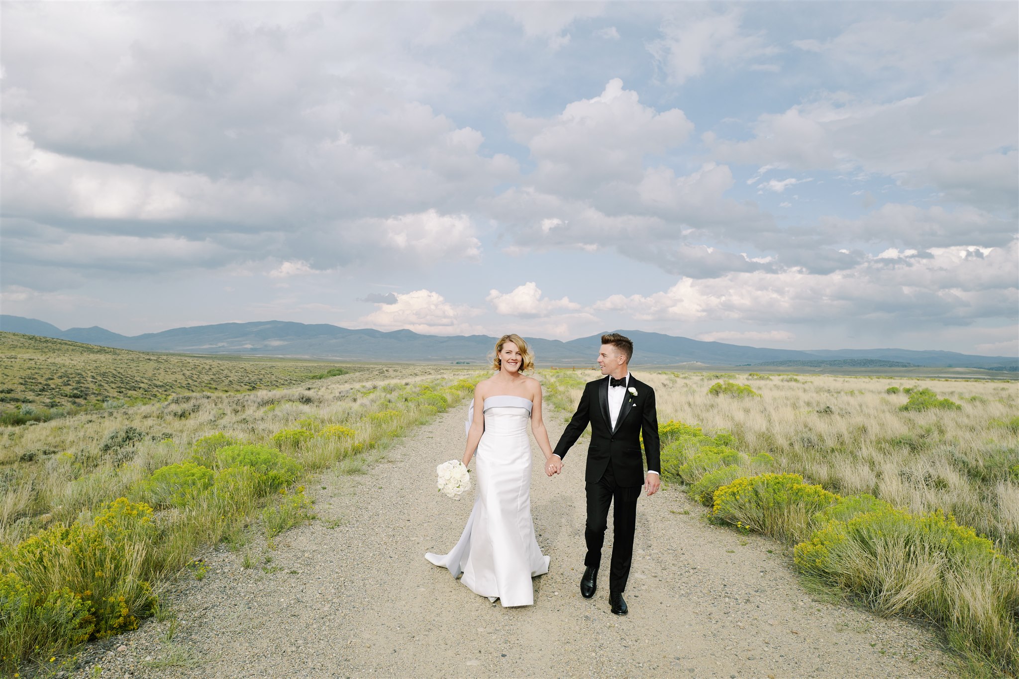 Wyoming Summer Wedding with a Ralph Lauren Twist | Wedding Recap ...