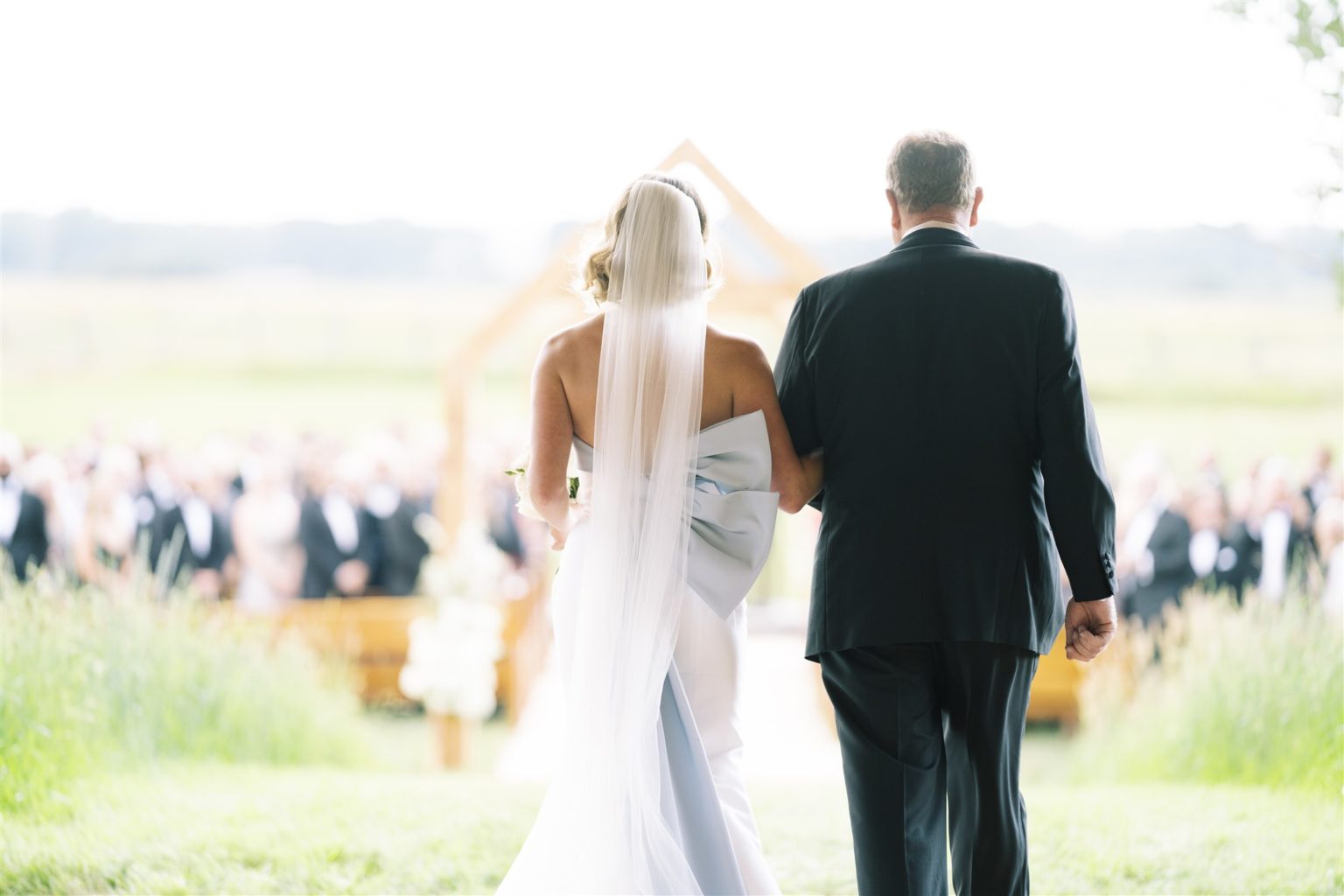 Wyoming Summer Wedding with a Ralph Lauren Twist | Wedding Recap ...