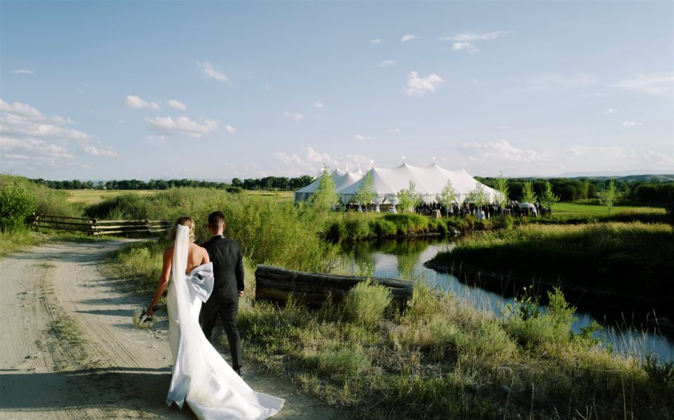 Wyoming Summer Wedding with a Ralph Lauren Twist | Wedding Recap ...