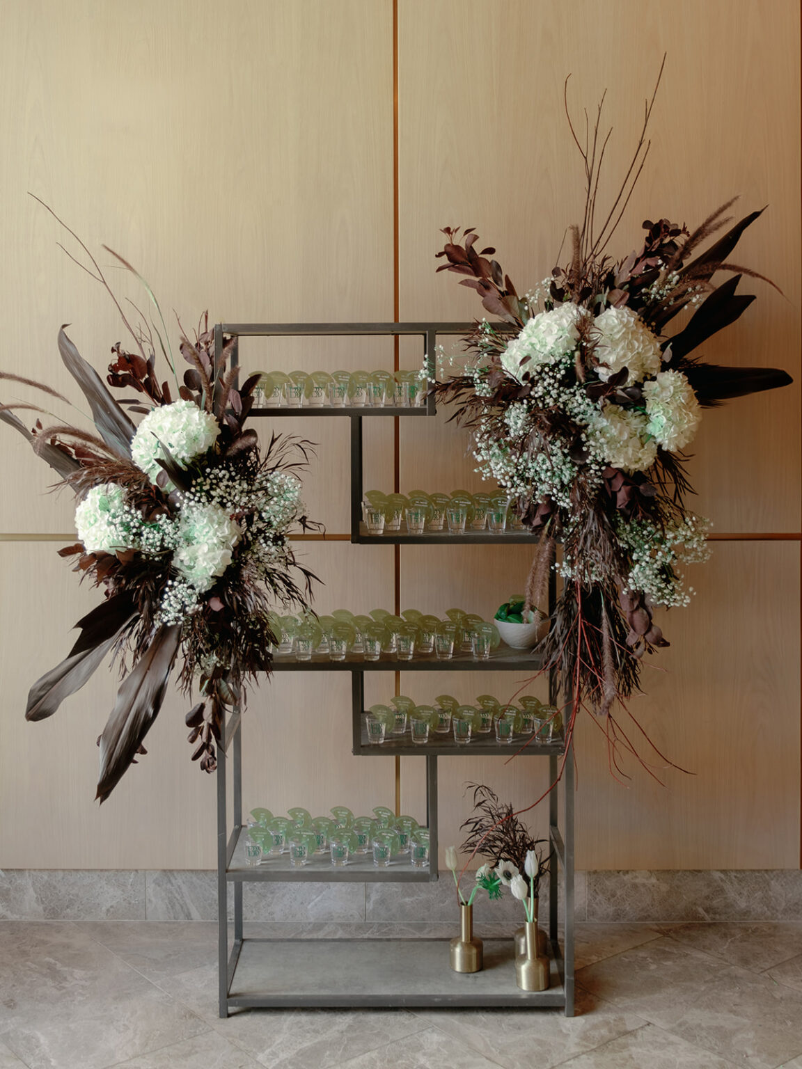 Brie & Bennett's Gorgeous Greenery Filled Vail Wedding - Calluna Events